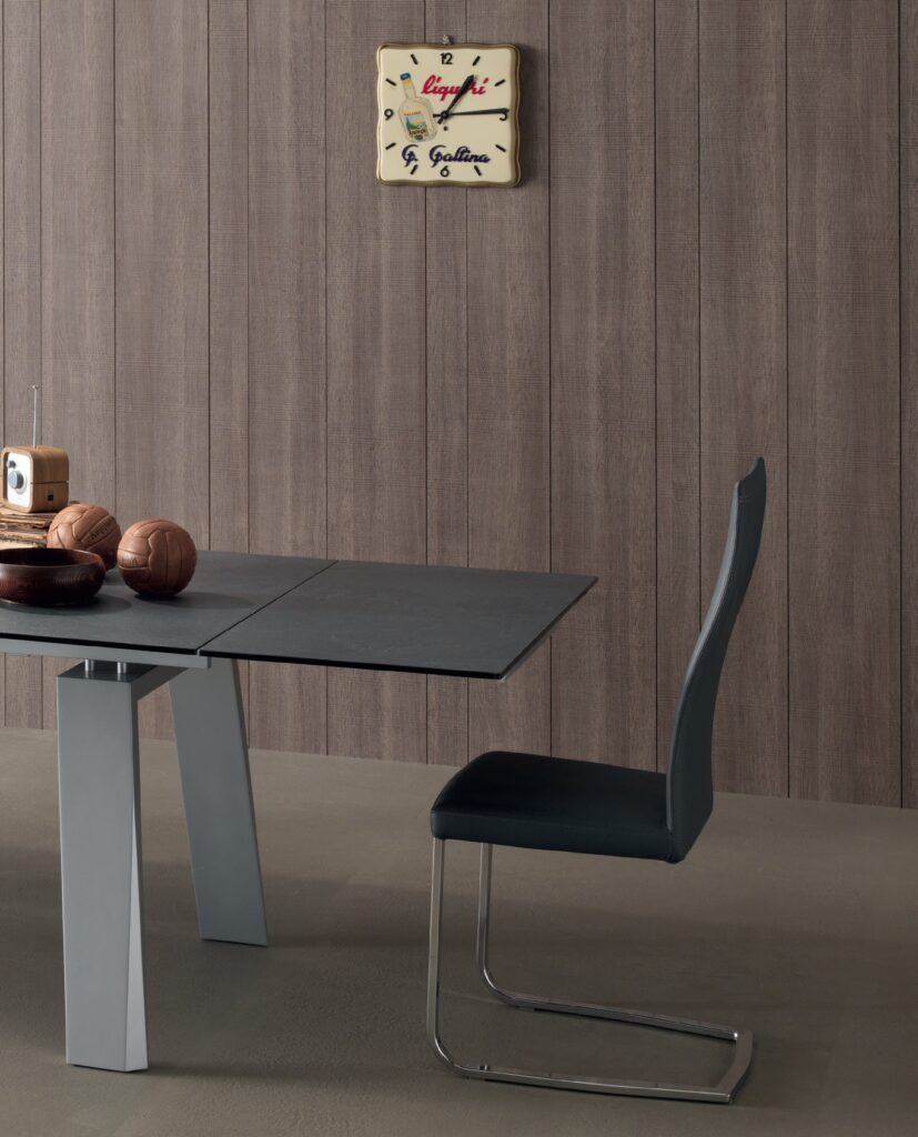 COMPAR: Slim Chair | Michelangelo Designs