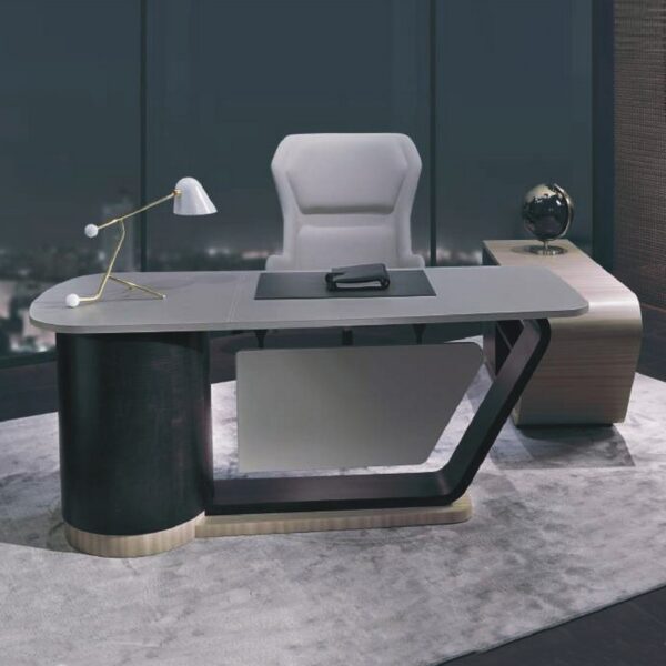 Executive Desks as Statement Pieces in Modern Offices | Michelangelo ...