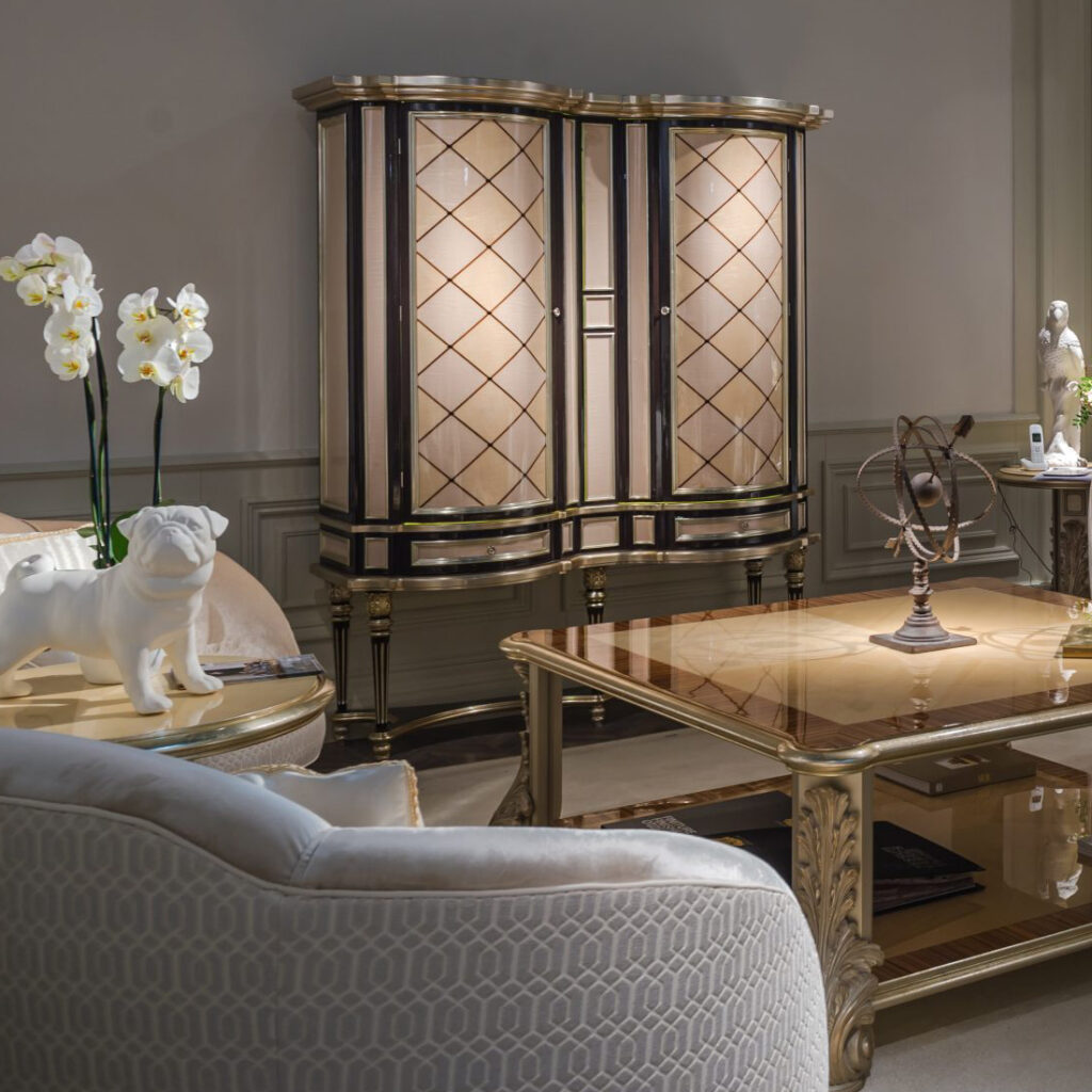 SIL: 5800 Cassiopeia Bar Cabinet | Michelangelo Designs